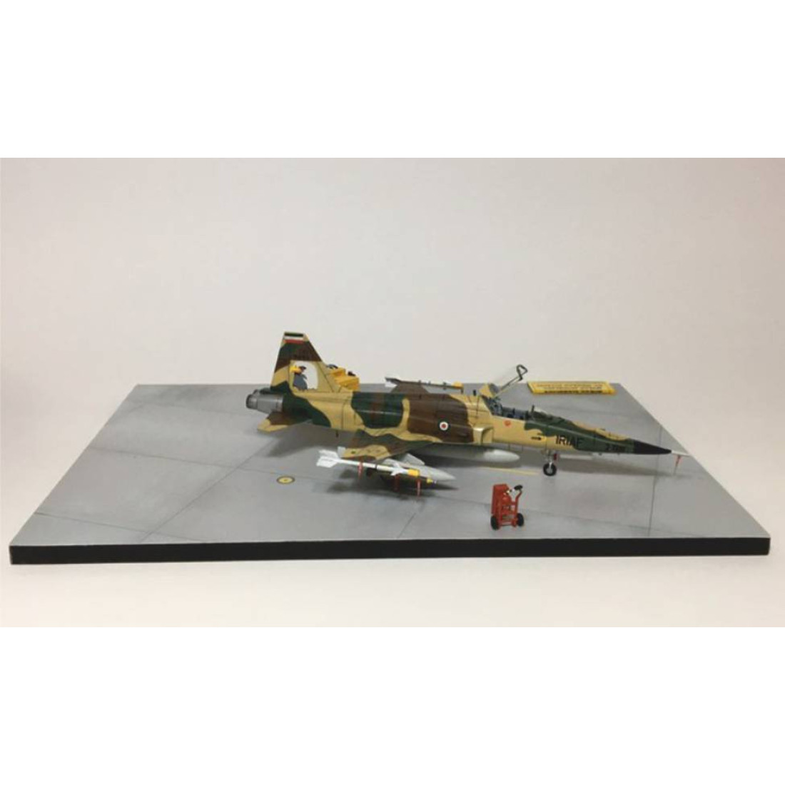 Northrop F-5 Tiger II / 72-229 / Model Made by Mehran Soltani ...