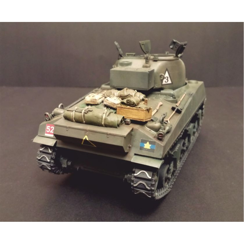 Sherman Tanks 35-004 - Made by modeler Garth M from Ottawa, Canada | Printscale, Scale: 1/35