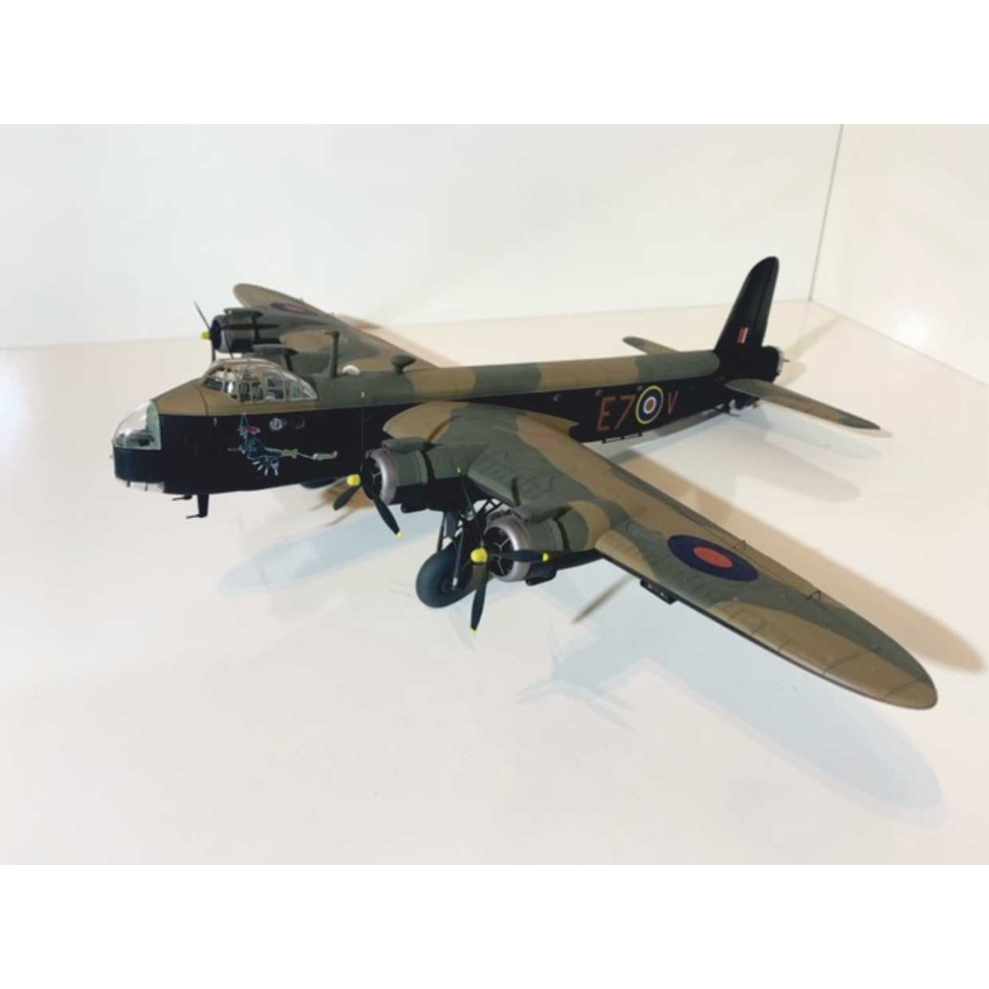 Short Stirling Part 2 / 72-145 / Stirling B.Mk.III, B.Mk.IV, and Mk.I ...