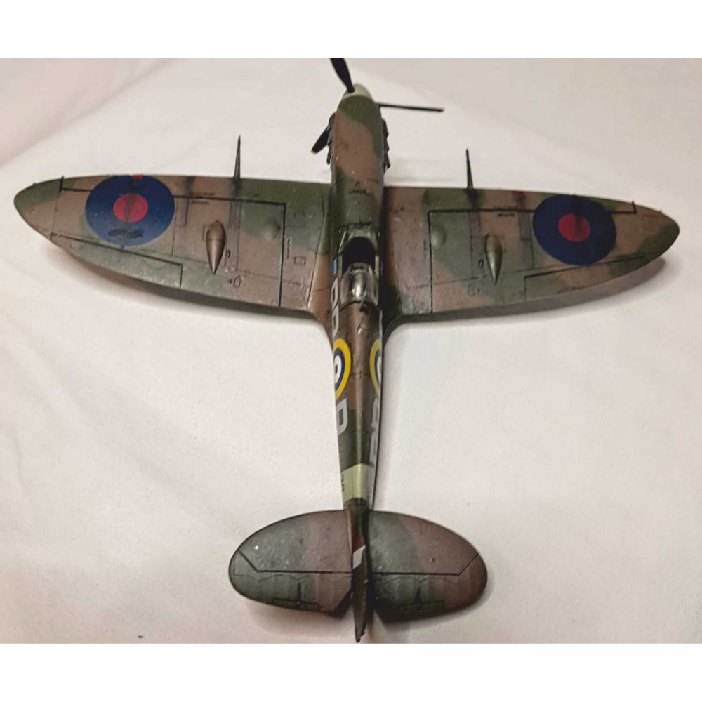 Spitfire MkV Aces Part-2 / 48-123 / and 1. Spitfire Vc(t) Unit/Location ...